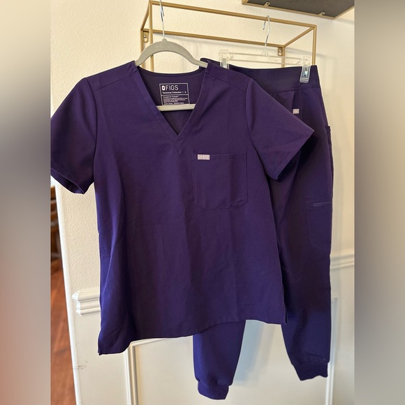 Figs | Tops | Figs Deep Purple Medical Scrub Set | Poshmark